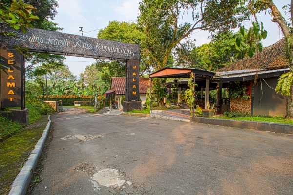 Wisma Atlet Sentul City map/address/location/contact number - Trip.com