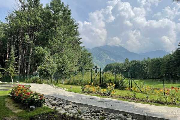 Latest Radisson Golf Resort Pahalgam Map,Address, Nearest Station ...