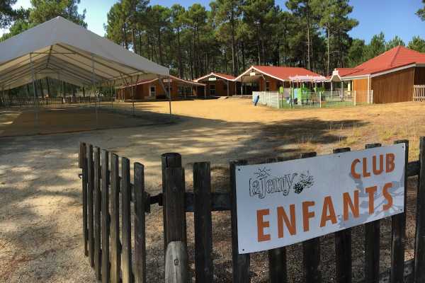 Latest Chalet Orange Naturiste la Jenny Map,Address, Nearest Station ...